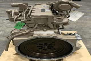 Komatsu SAA6D107E engine | rebuiltcumminsenginesales.com